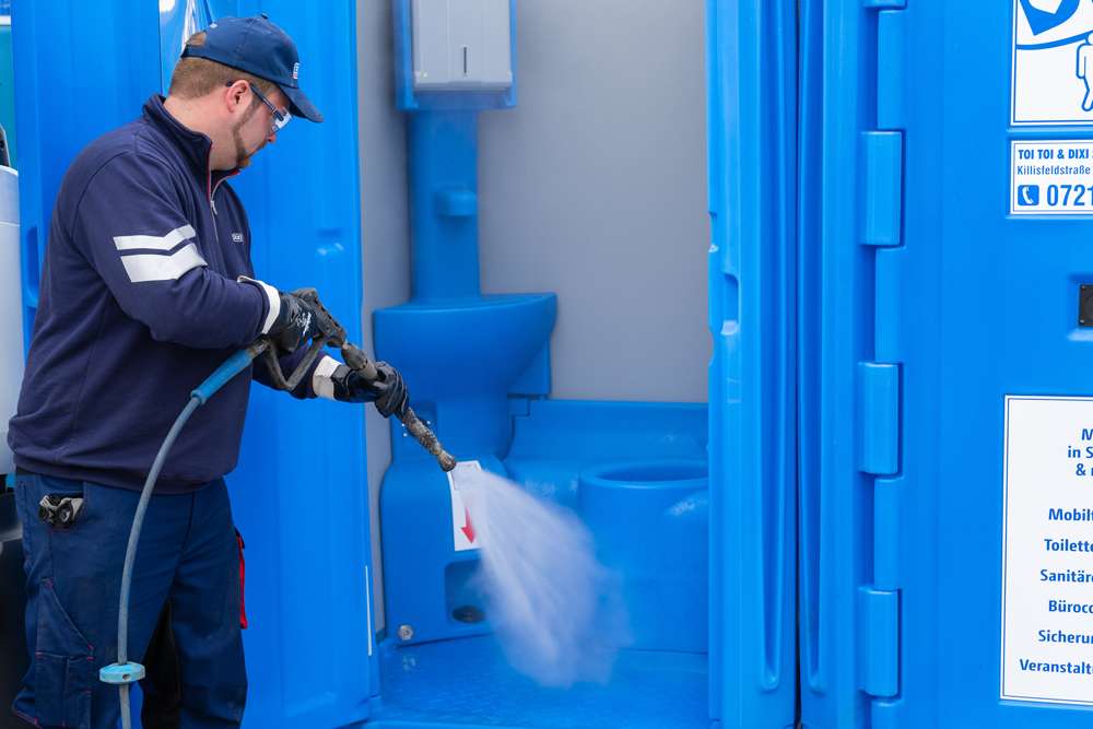 TOI® Fresh – portable toilet with double vent system | TOI TOI & DIXI